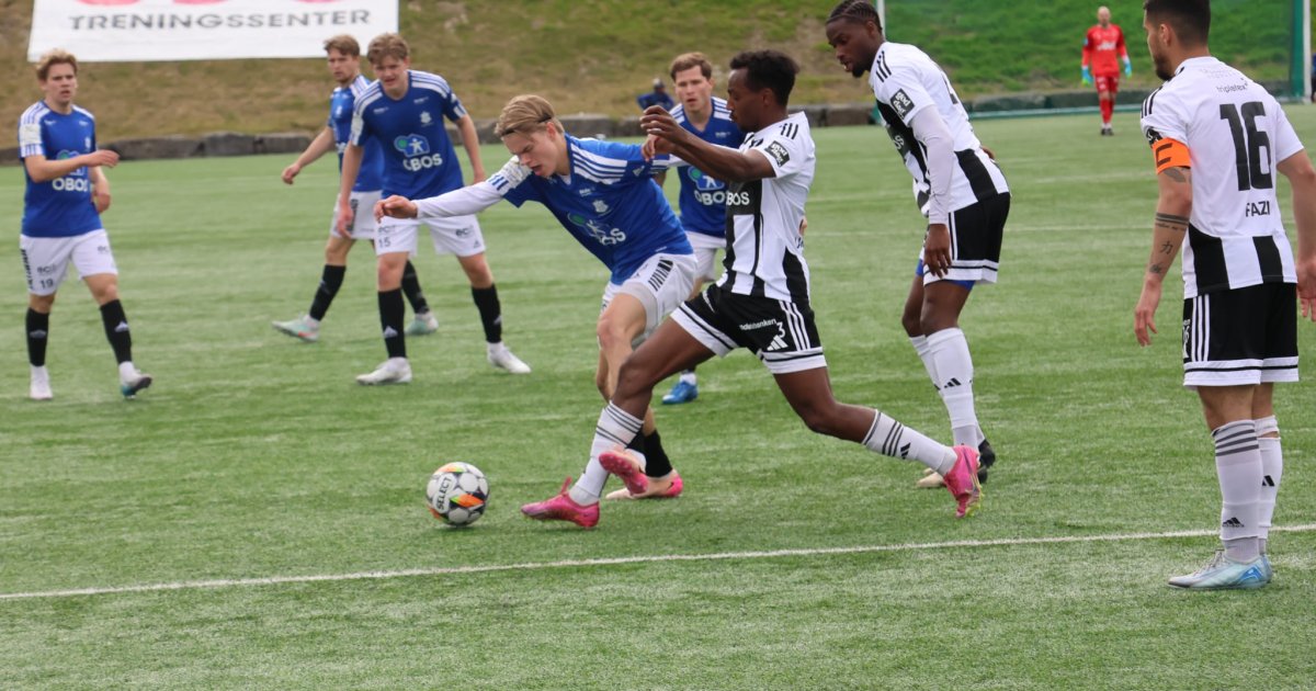 Smell på TOBB Arena / Asker Fotball
